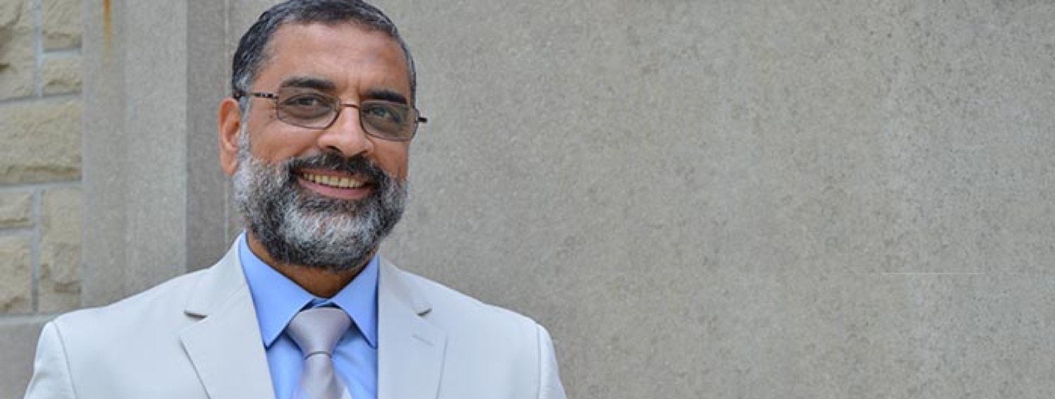 CEE professor Hesham El Naggar receives prestigious award - Faculty of ...